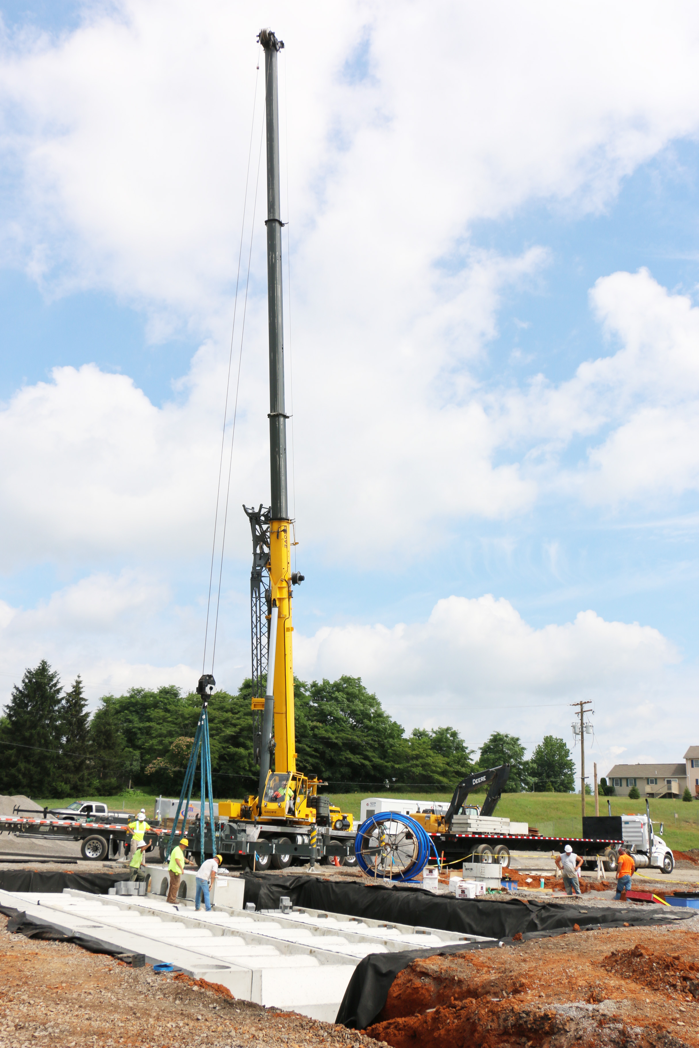 Grove TMS9000E adds versatility and roadability to Iron Stag’s fleet